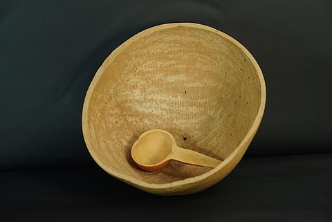 Calabash bowl and spoon (09.01.1684) - Ethnic Design - Collection Reto ...
