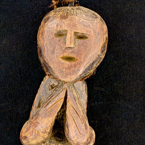 Nepalese Ghurra, churning-rod holder (18.02.1125) - Ethnic Design ...